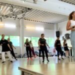Jetzt Shuffle Dance lernen, online oder vor Ort für Anfänger
